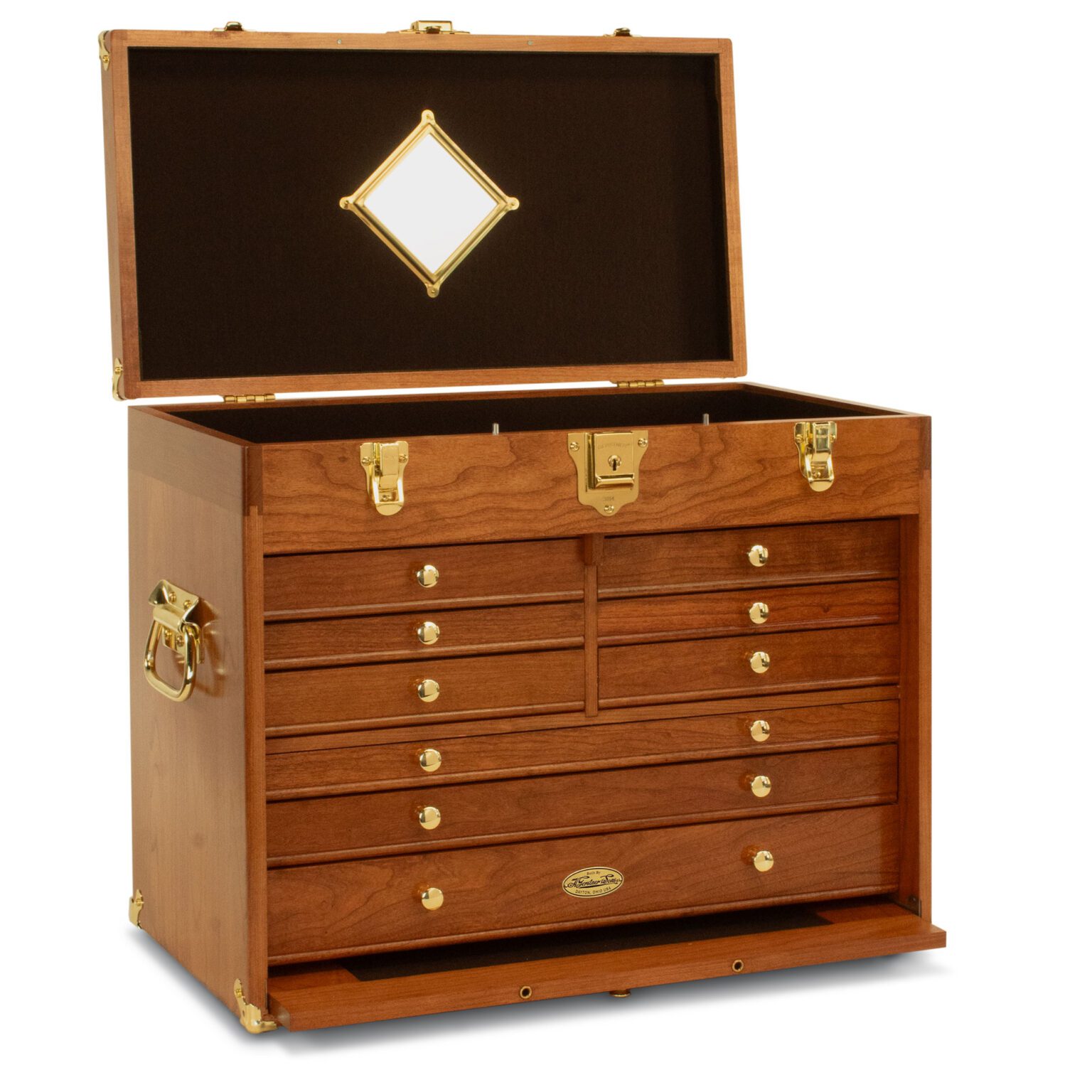Gerstner Handcrafted Wooden Chests and Cases Since 1906